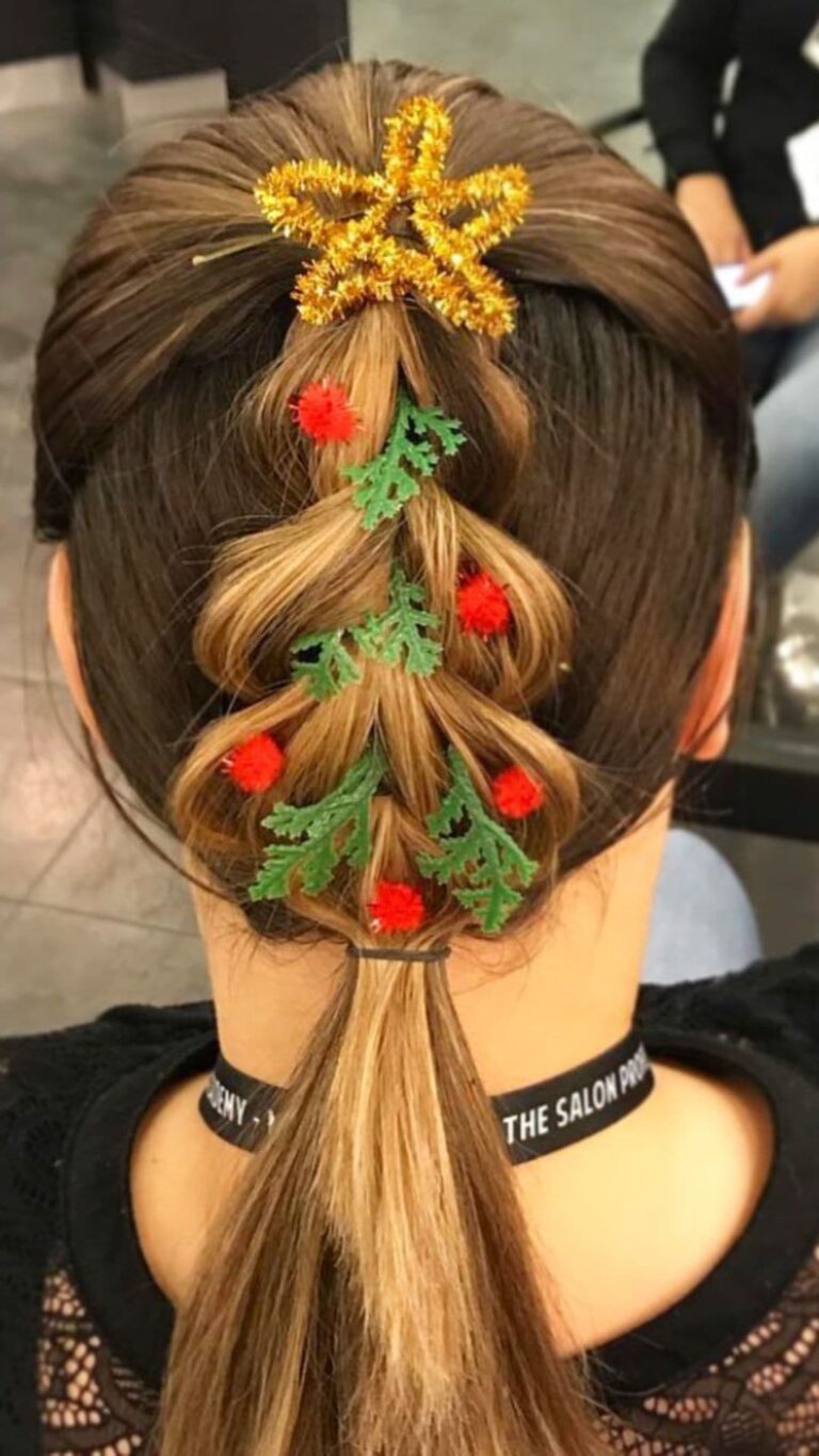 20 Christmas Tree Hairstyles That’ll Make You the Star of the Party | Lookosm